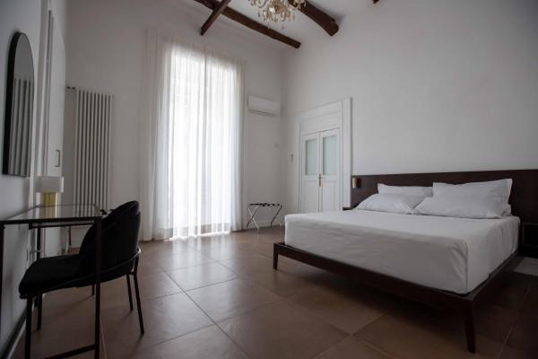 Domus Delia Luxury Apartment - Naples