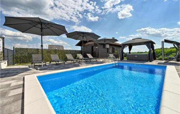 Stunning Home In Jalsje With Sauna - Hrvaška