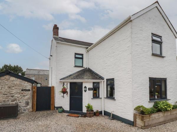 Miners Cottage - St Austell