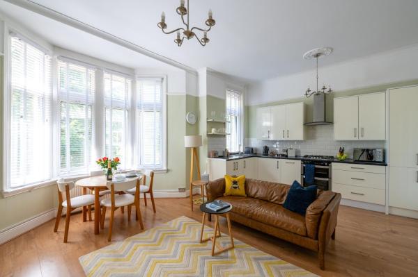 Prime Location Cardiff Pontcanna Modern 2 Bedroom Apartment With Privat Parking - Cardiff City Stadium