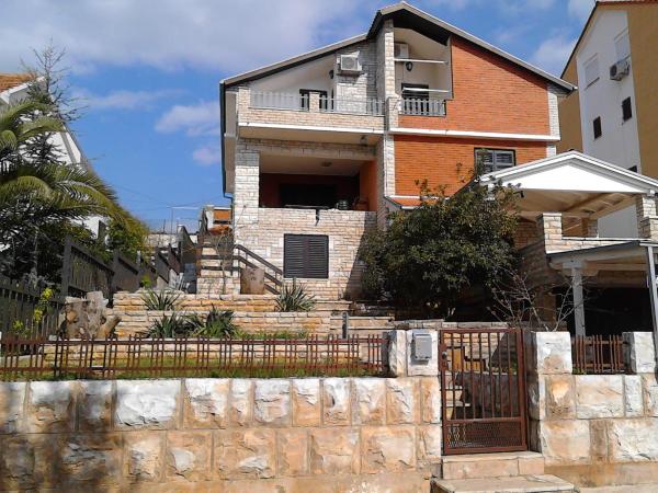 Apartments Maricic - Sukošan