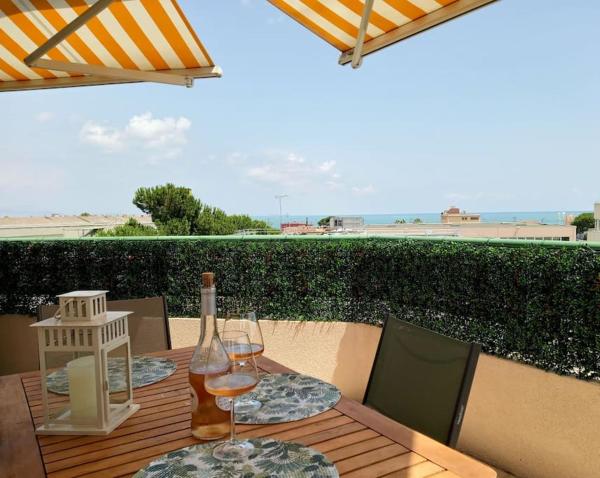 Superbe Appartement Ensoleillé - Vue Mer, Clim Et Parking - Villeneuve-Loubet