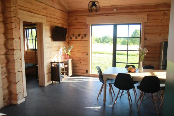 Dundaga Axe & Archery Guesthouse - Latvia