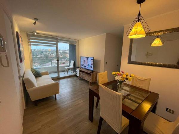 Departamento Con Piscina. - Valparaíso