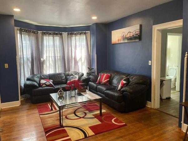 Fashionably Cozy Place - Middletown, CT