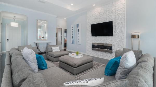 4751 Clock Tower #401 - Orlando, FL