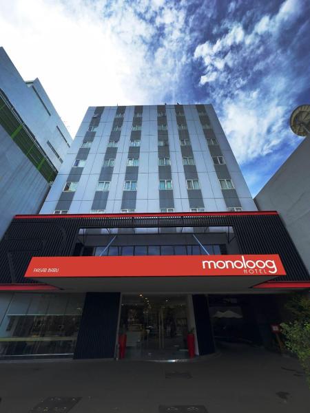 Monoloog Hotel Pasar Baru - Jakarta