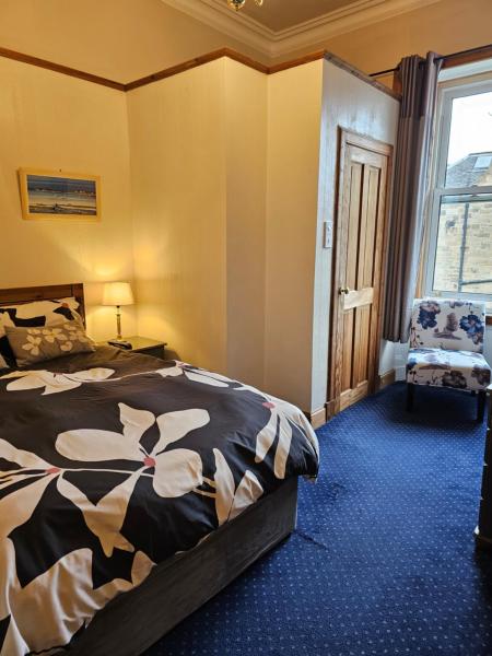 Smiths Guest House - Edinburgh, UK