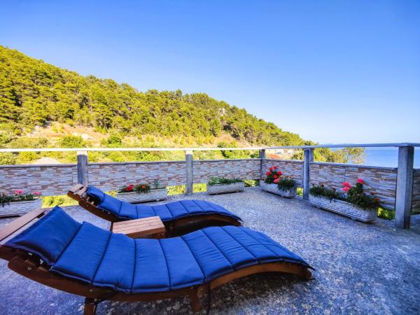 Robinson Dionis - Makarska Riviera