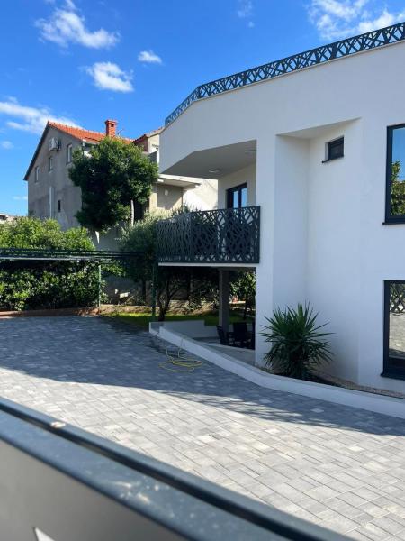Apartments Luce - Sveti Filip i Jakov