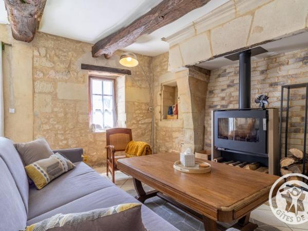 Gîte Charmant En Tuffeau Près De Saumur Avec Terrasse, Poêle à Bois Et Grandes Commodités - Fr-1-622-64 - Montreuil-Bellay