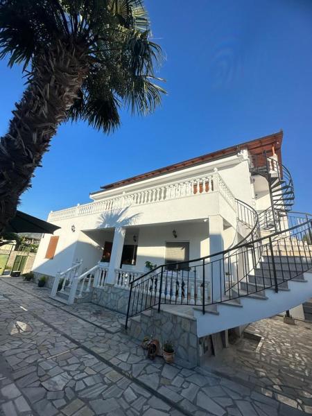 Lume Apartaments Orikum - Orikum