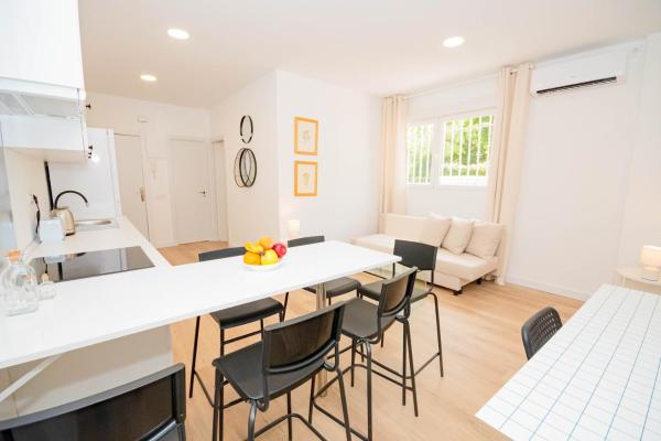 For You Rentals Cozy And Charming 3-bedroom Apartment Temporal In Madrid Asr18 - Rivas-Vaciamadrid