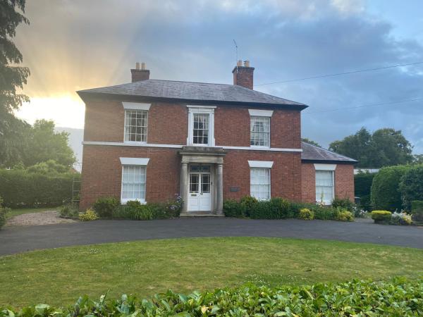 Creamore Grove Wem Shrewsbury - North Wales