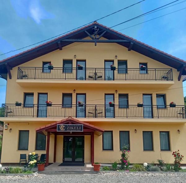 Residenz Zikeli - Dumbrăveni