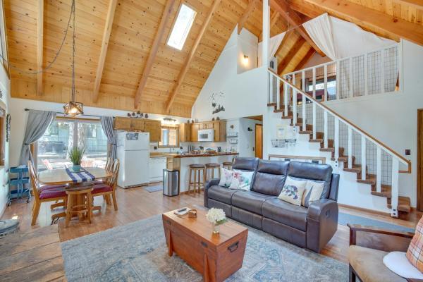 Big Bear Lake Chairlift Cabin - Walk To Shuttle! - Big Bear Lake, CA