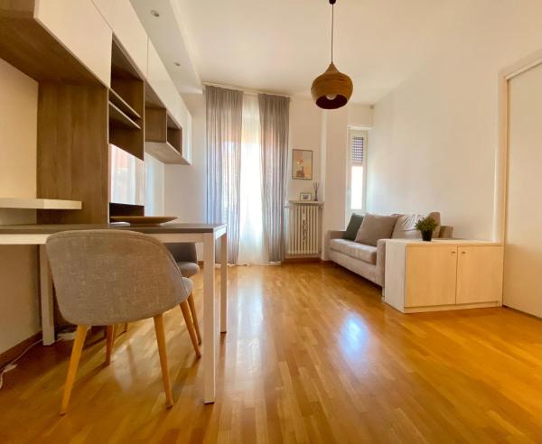 Da Vinci Suite - Apartment With Balcony In Milan Design District - Tortona Area - Assago