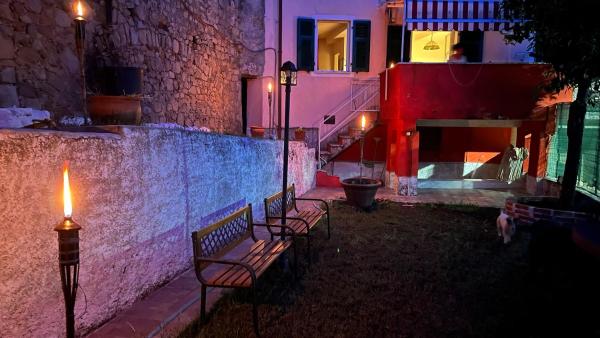 Red House - La Spezia