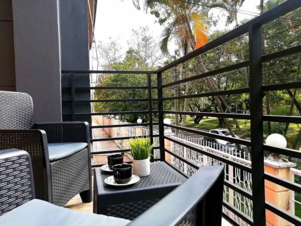 Apartamento En Medellín Cerca Al Poblado - Medellin, Antioquia, Colombia