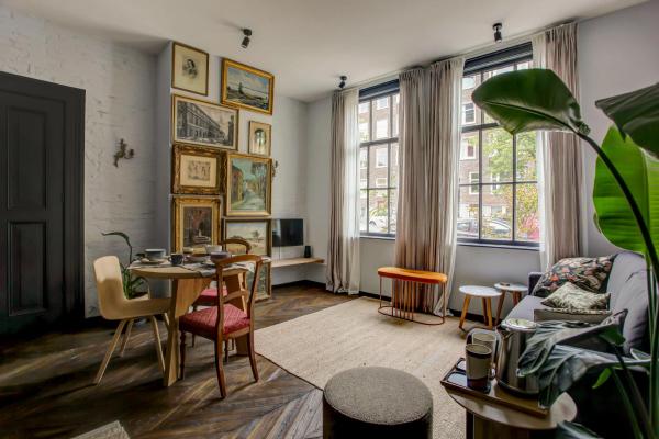 Canal House With Garden - Amsterdam