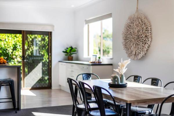 Tree Views - Oceanstays - Yamba