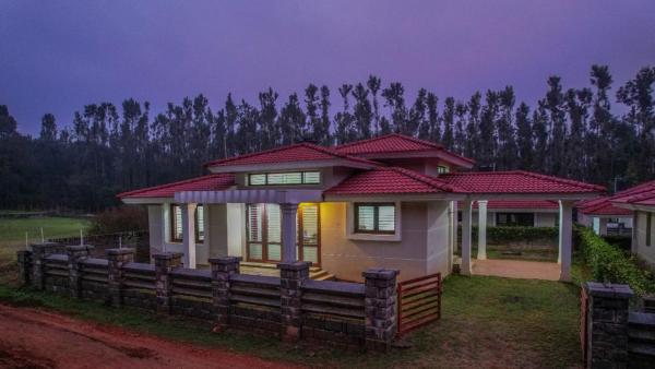 Goldenoaks Resort - Yercaud