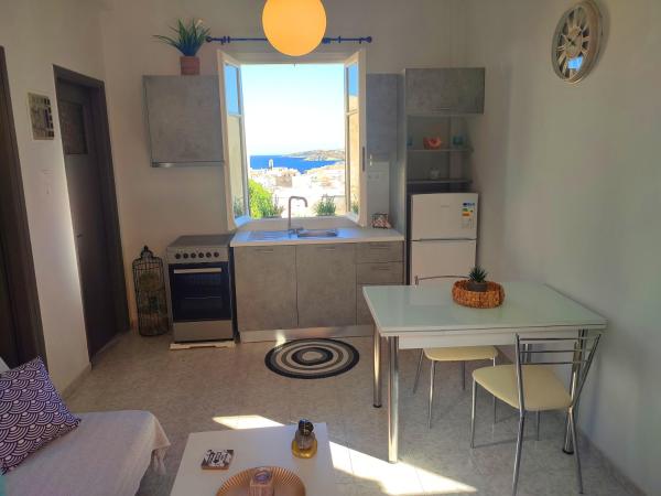 Caesar Premium Apartment In Ermoupoli - Эрмуполис