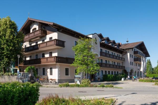 Hotel Zur Post - Neubeuern