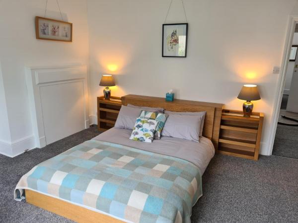 Gorgeous Sea View Apartment 5 Mins To The Beach - Bexhill