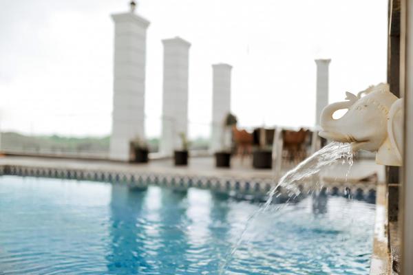 Revaas Lake View Boutique Stay - Gujarat