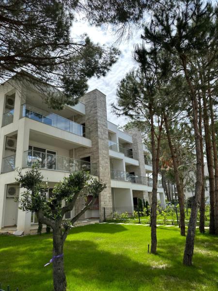 Eme Apartments - Kompleksi San Pietro, Gjiri I Lalzit - Albania