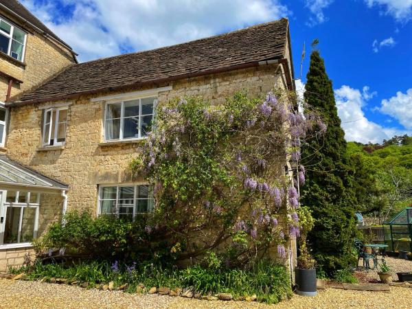 Cupcake Cottage: Quintessential Cotswold Cottage - Nailsworth