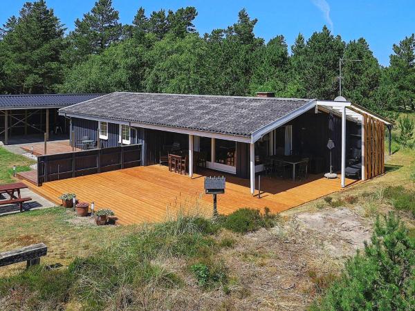 Three-bedroom Holiday Home In Blåvand 3 - Blåvand