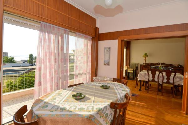 Mytilini Central Apt 5 Min Walk From Port, Shops - Митилины