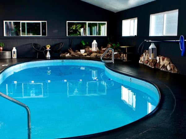 Sierra Blue Hotel & Swim Club - Big Bear Lake, CA