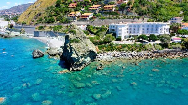 Hotel Ristorante La Scogliera - Lago, Calabria