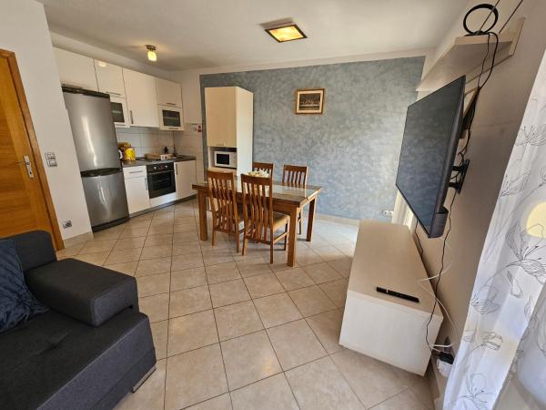 Apartment Maja Podstrana-split - Solin