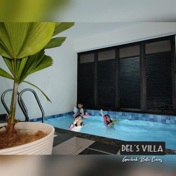 Dels Villa With Private Pool Near Uia Batu Caves Gombak - Kuala Lumpur
