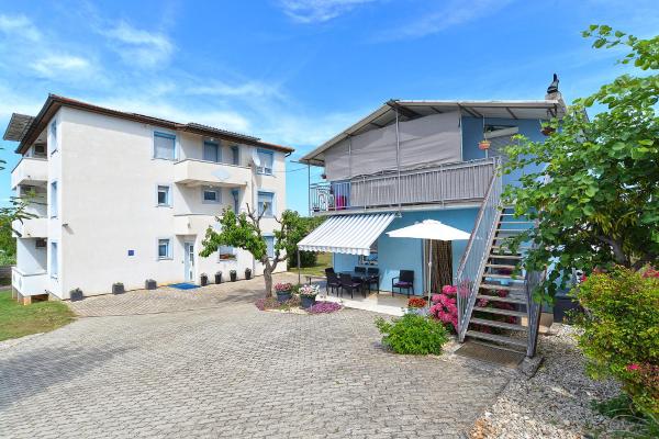 Apartments Stefko 2071 - Pula