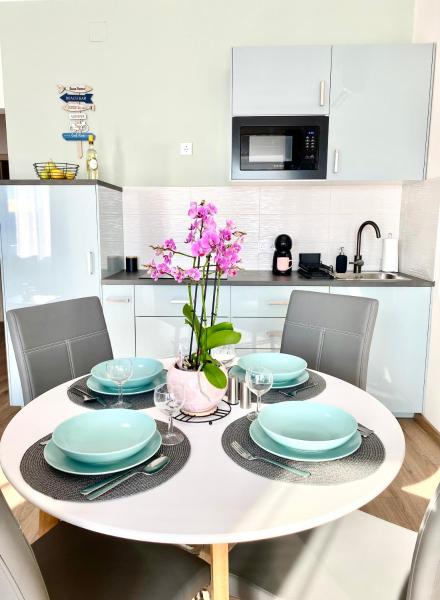 Azur Panoráma Apartman - Alsóörs