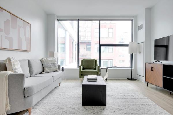 W Loop 1br W Gym Pool In Heart Of Greektown Chi-530 - Chicago, IL