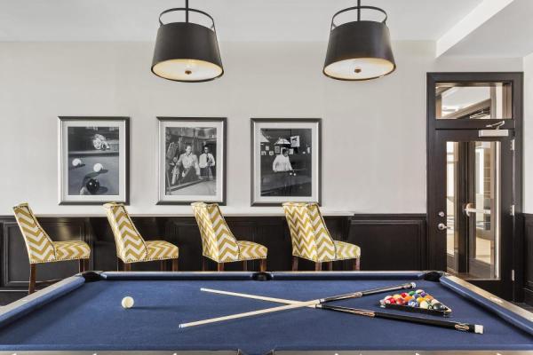 Retreat Pool Gym Free-parking - Woodbridge, VA
