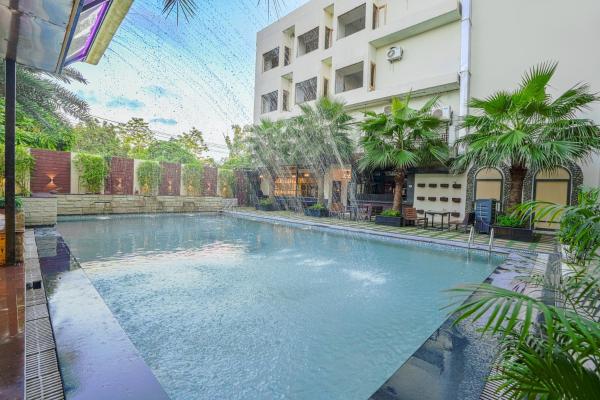 Hotel Escala Best 3- Star Hotel In Amritsar - Amritsar