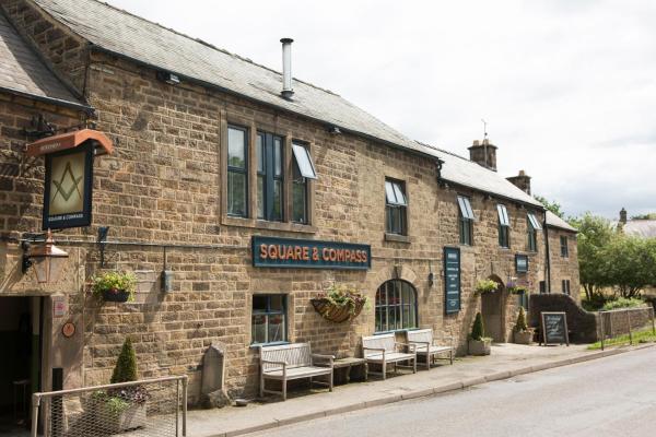 Square & Compass - Matlock