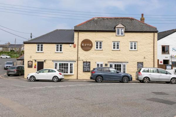 Kota Restaurant & Rooms - Helston