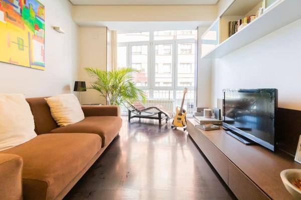 Frente Al Parque, En El Centro - Aéroport de Bilbao (BIO)