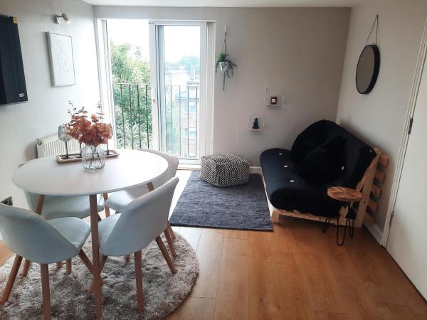 Alross Studio Flat / Private Bathroom - Londýn