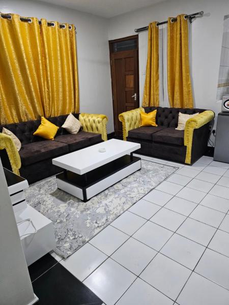 Luxurious Cozy Homes Jsb Apartment - Mombasa