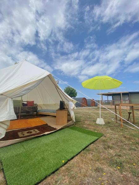 Tienda Bell 4 Personas - Camping Playa De Tapia - Asturies