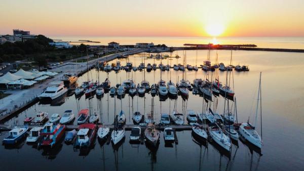 Marailis Port Apart Mangalia - Mangalia